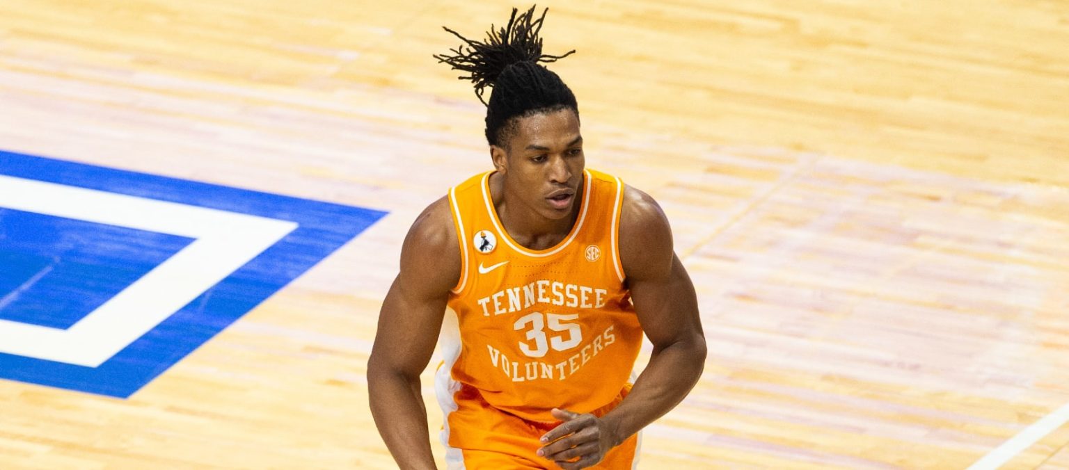 Top 8 NCAA Tournament Bracket Busters (2021 March Madness) | FantasyPros